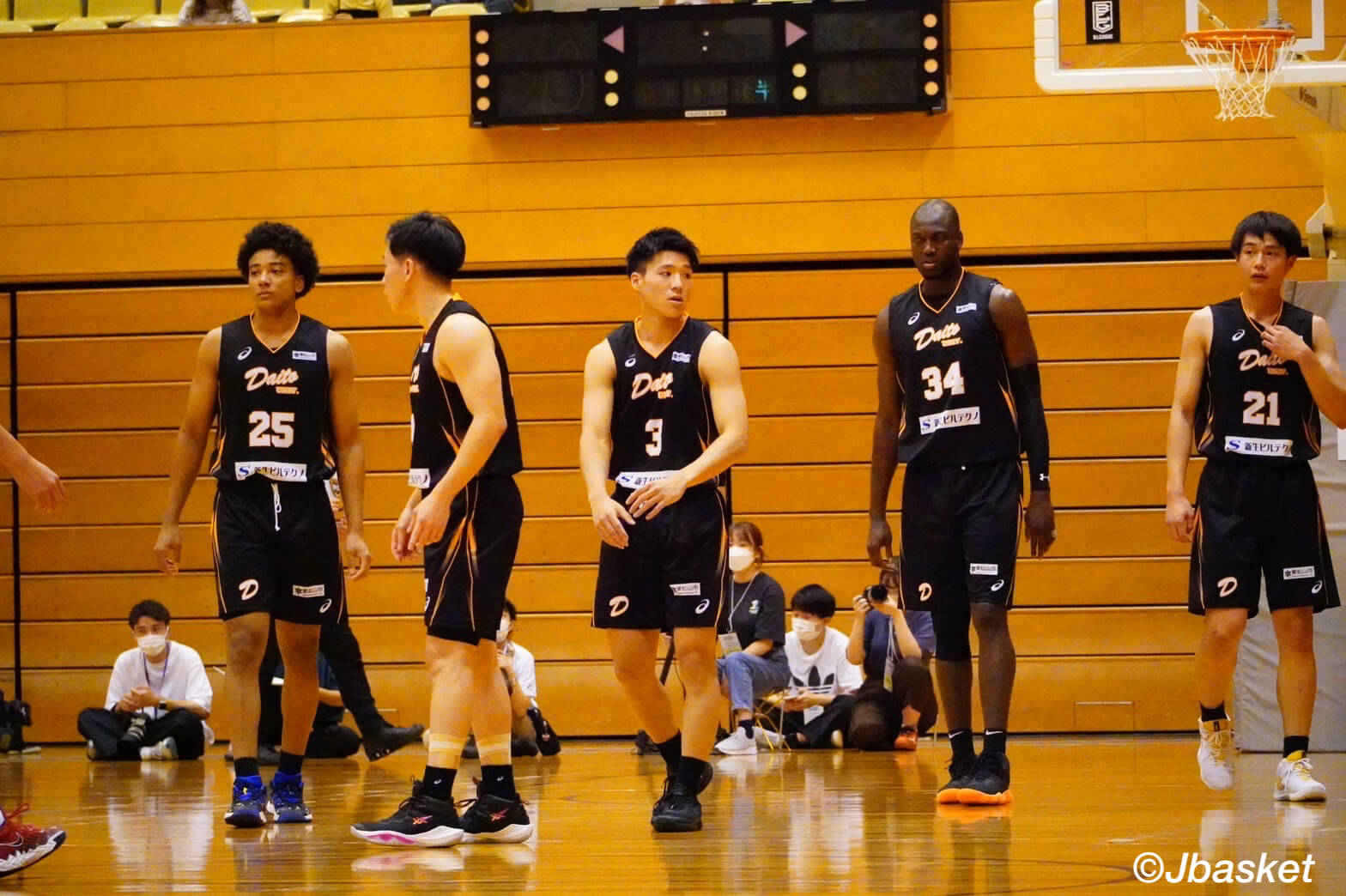 [大学バスケ]関東大学1部秋のリーグ戦が開幕/浅野ケニー(専修2年)23得点 9リバウンドで国士舘戦でチームを牽引 | Jbasket /ジェイバスケット