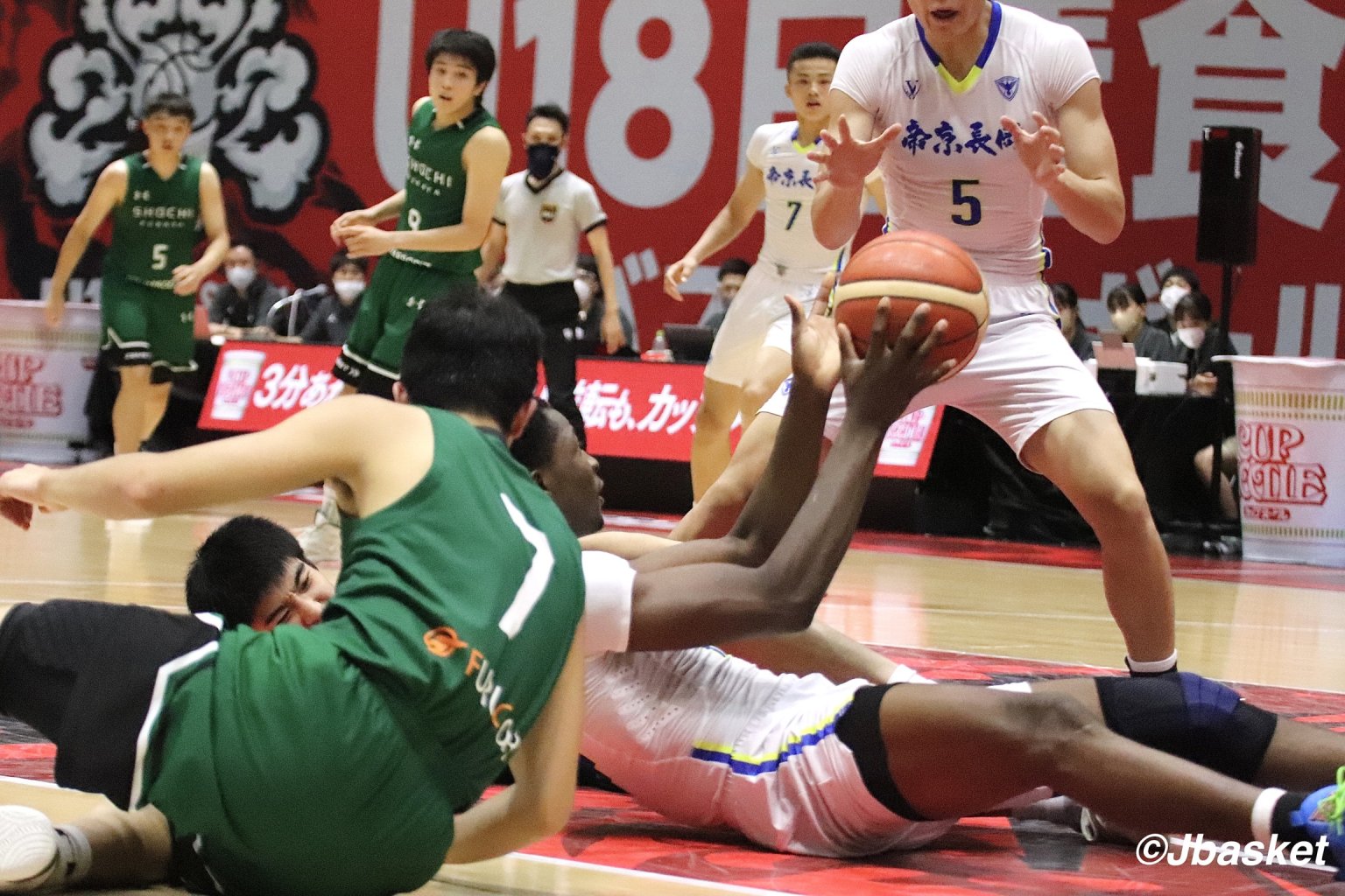 【U18日清食品トップリーグ】男子トップリーグ開幕/帝京長岡がゴール下を制して100点ゲームで正智深谷に快勝 – Jbasket /ジェイバスケット